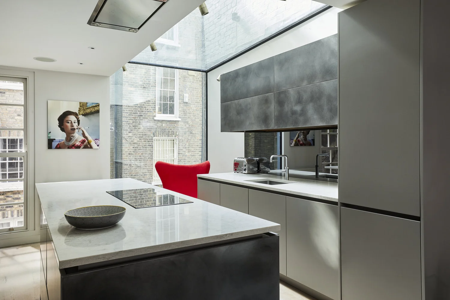 Gallery — White Cube Construction