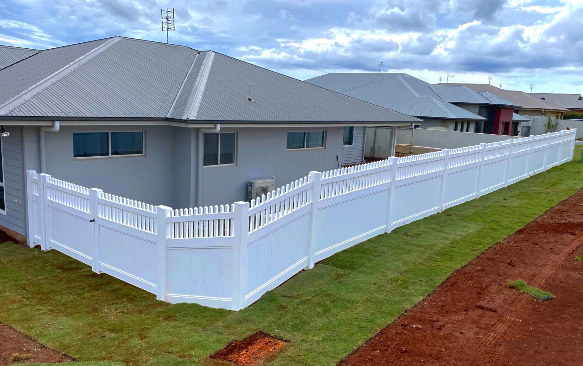 PVC Fence in Queensland: Brisbane, Sunshine/Gold Coast, Toowoomba ...