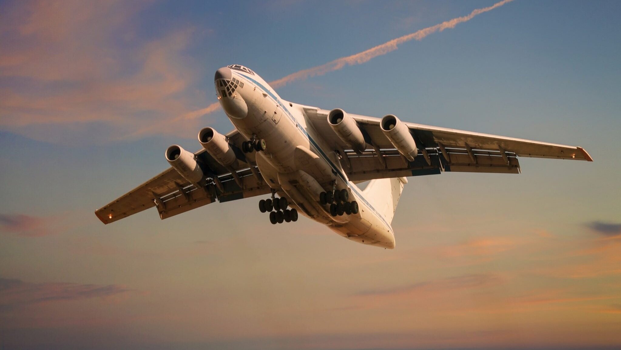 CARGO — Crown Jets