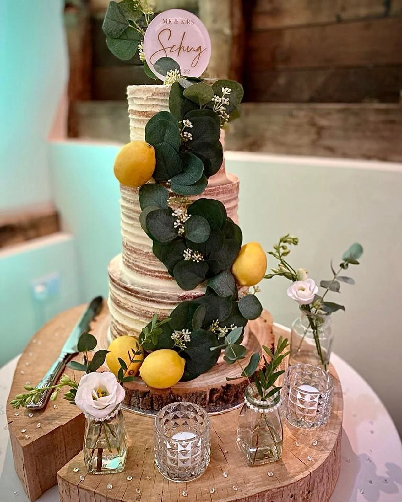 The Little Green Wedding Barn - East Anglia's Modern Barn Wedding Venue