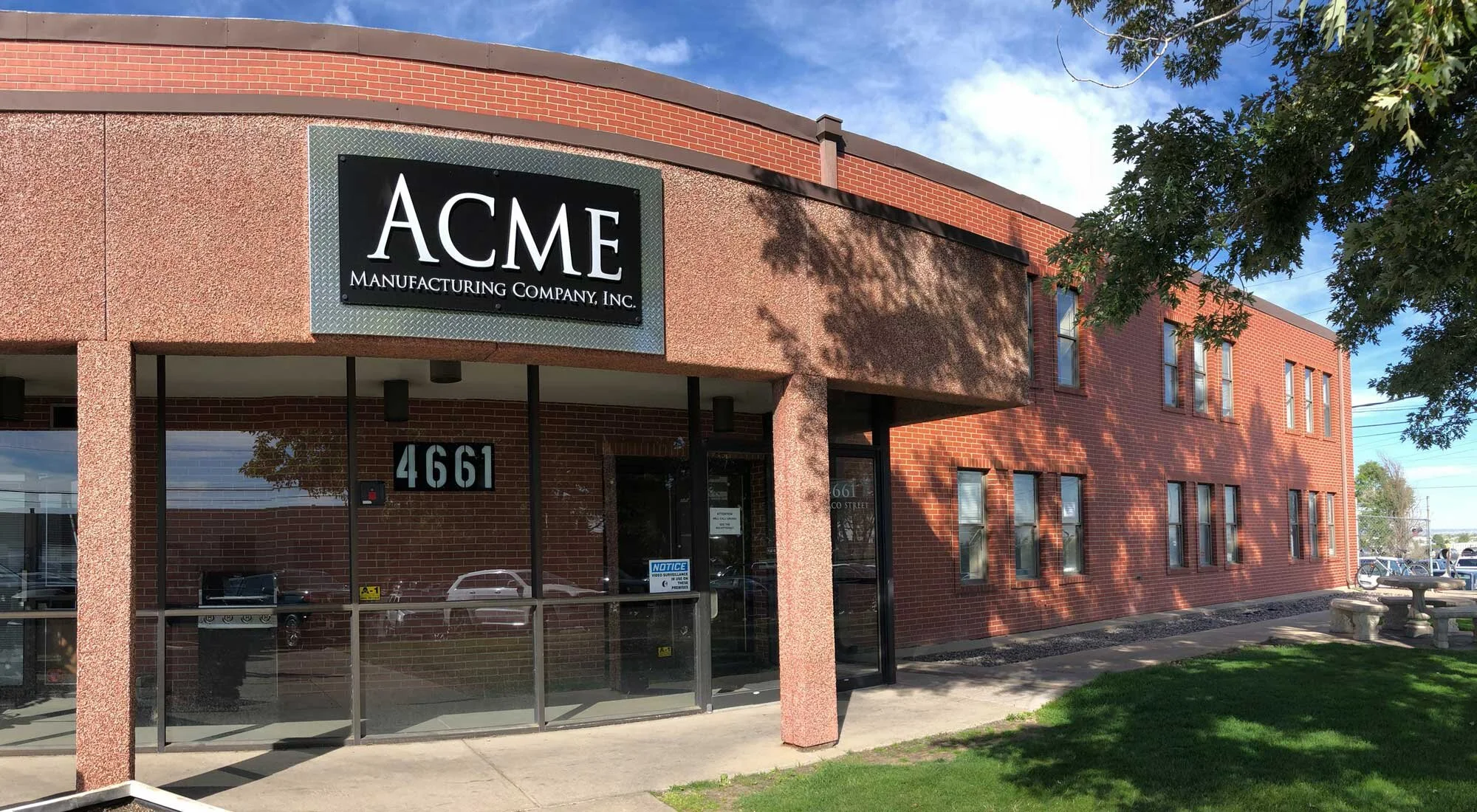 Acme Manufacturing — Kahn Construction