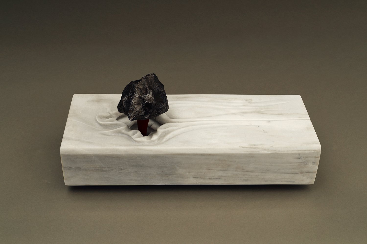 Meteorito de arbol sculpture — Marion Friedmann Gallery - collectible ...