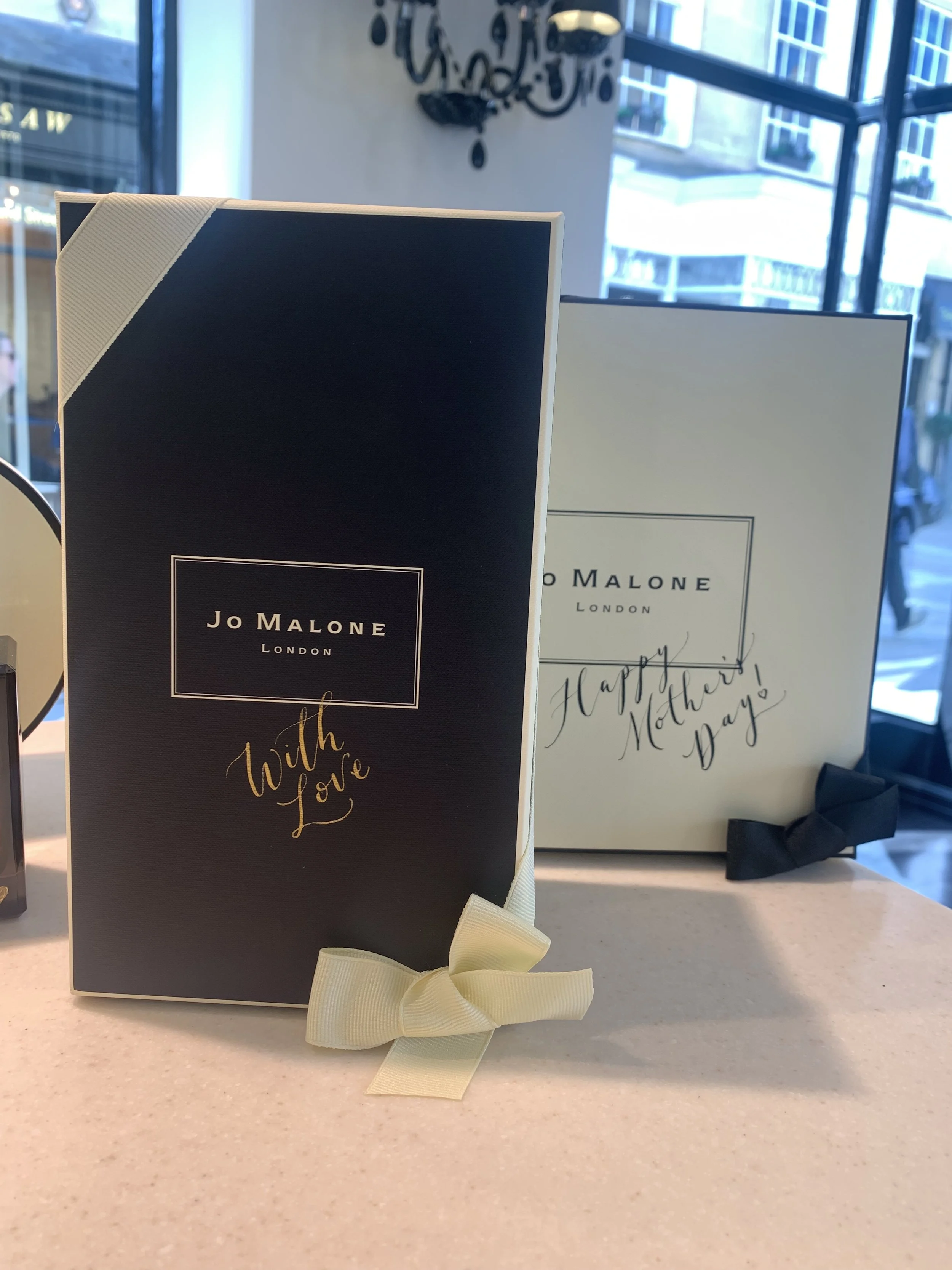 dot the i Atelier - Calligraphy & Handlettering