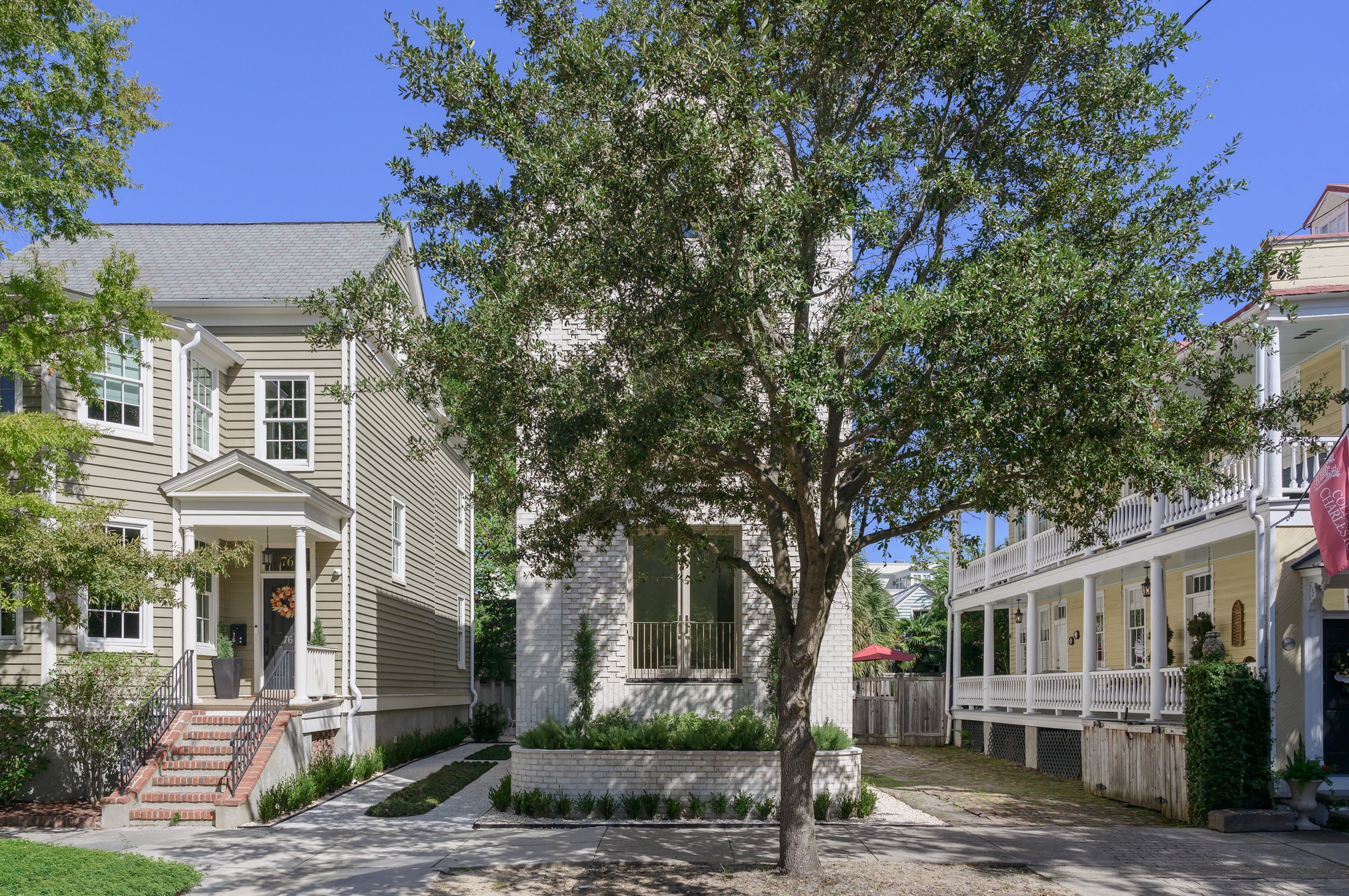 RADCLIFFE HOUSE — BOYD ARCHITECTS