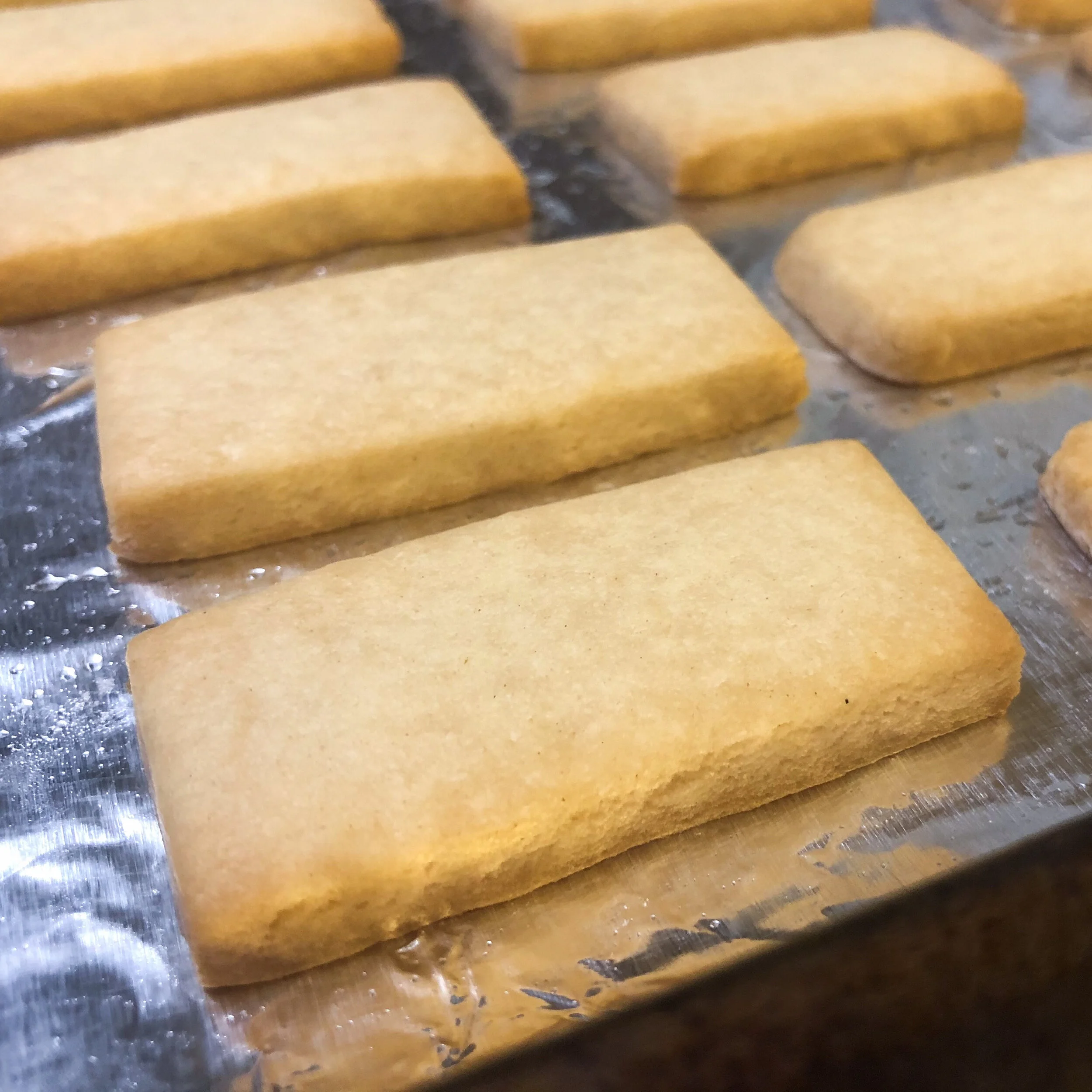 Recipe: Canna-Caramel Pecan Shortbreads | Periodic edibles