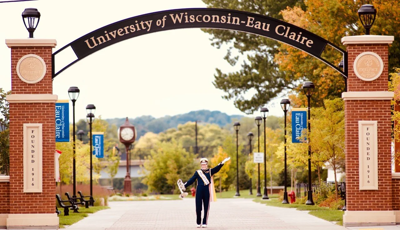 Apply — Blugold Marching Band