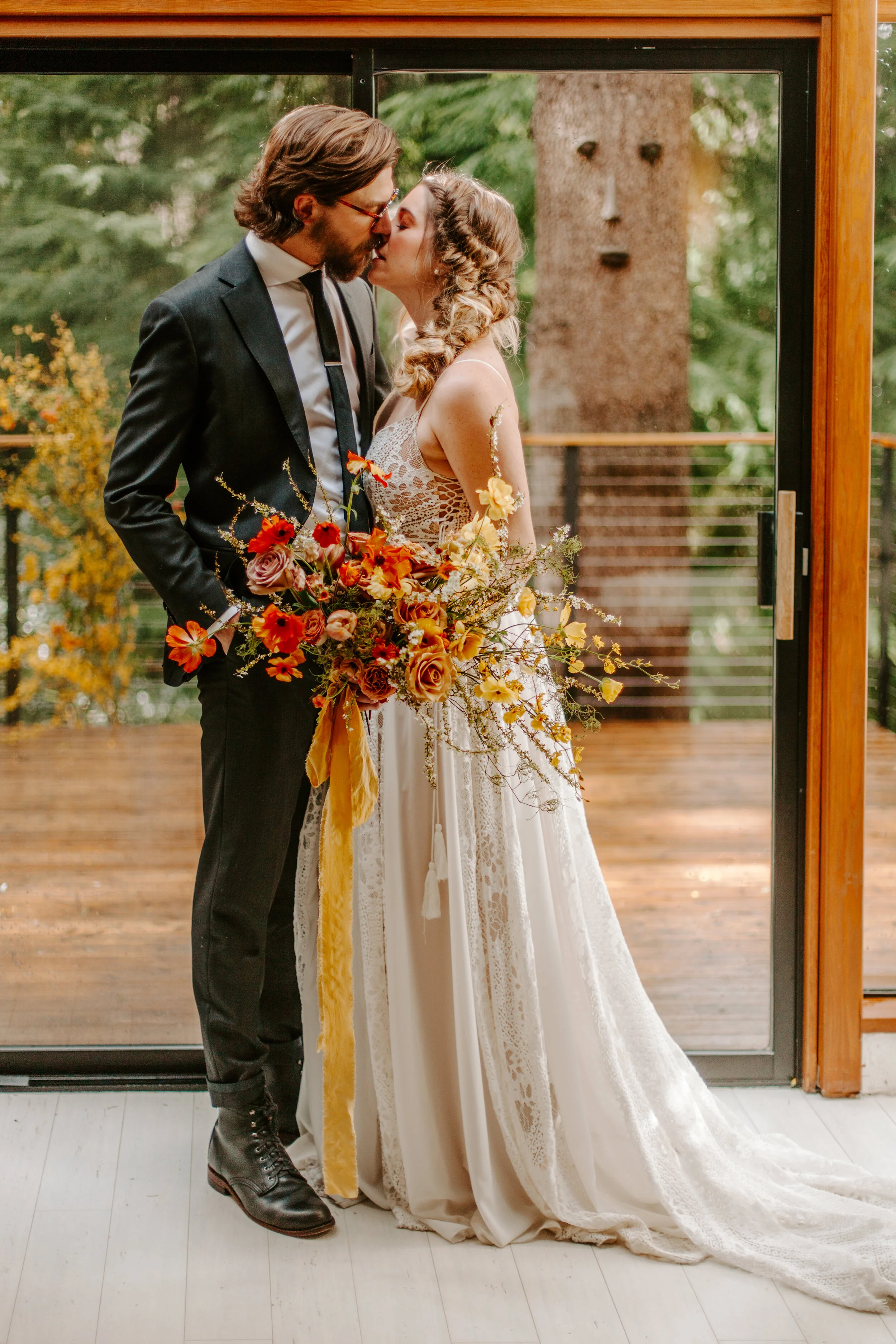 Oregon Elopement at the Woodlands House | Portland Adventure Elopement ...