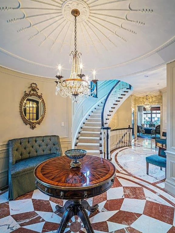 Toronto Home — COLLAGE DESIGNS