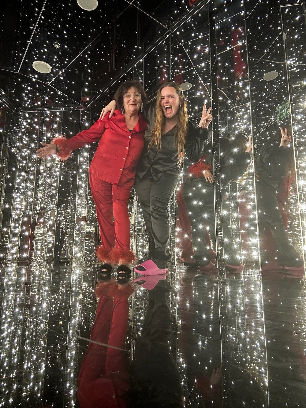 Resilient Lady Entertainment 2024-2025 Review — Cruise Lowdown