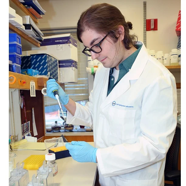 PEOPLE — The Sheltzer Lab