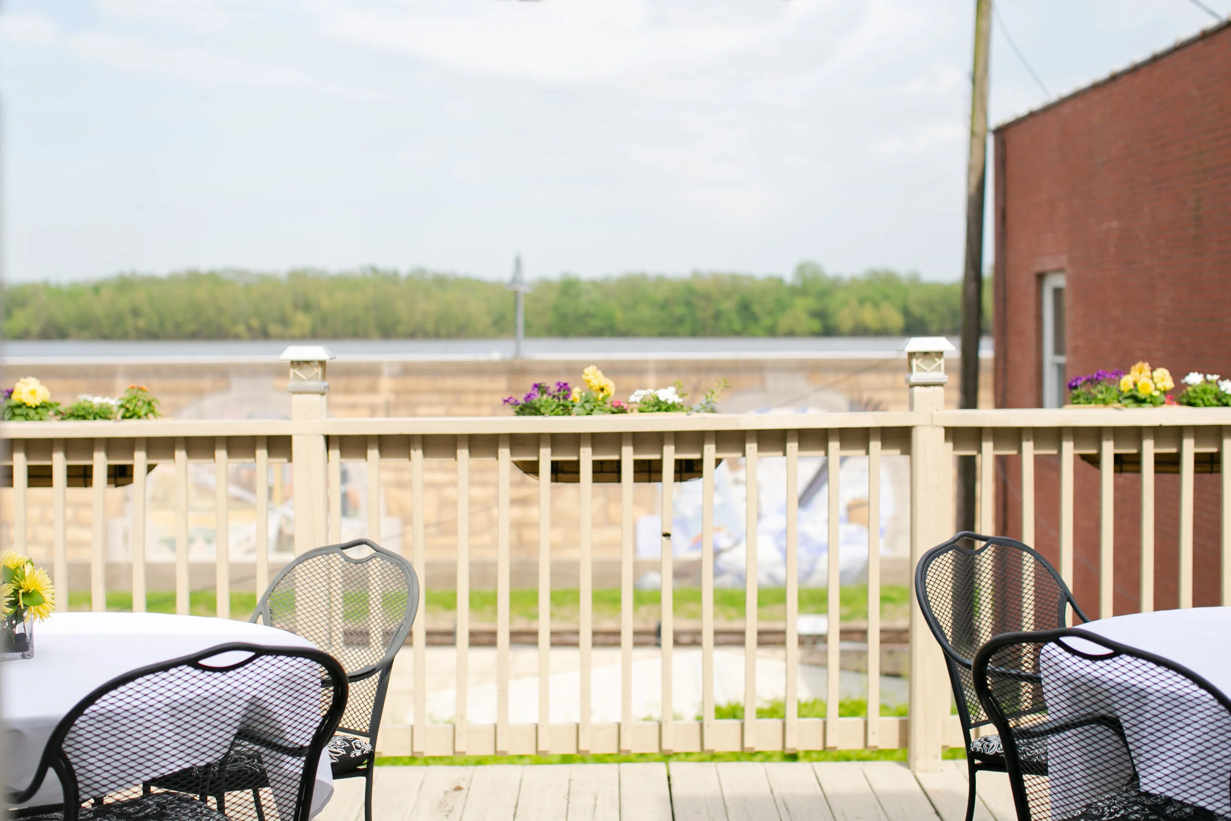 36 Restaurant and Bar