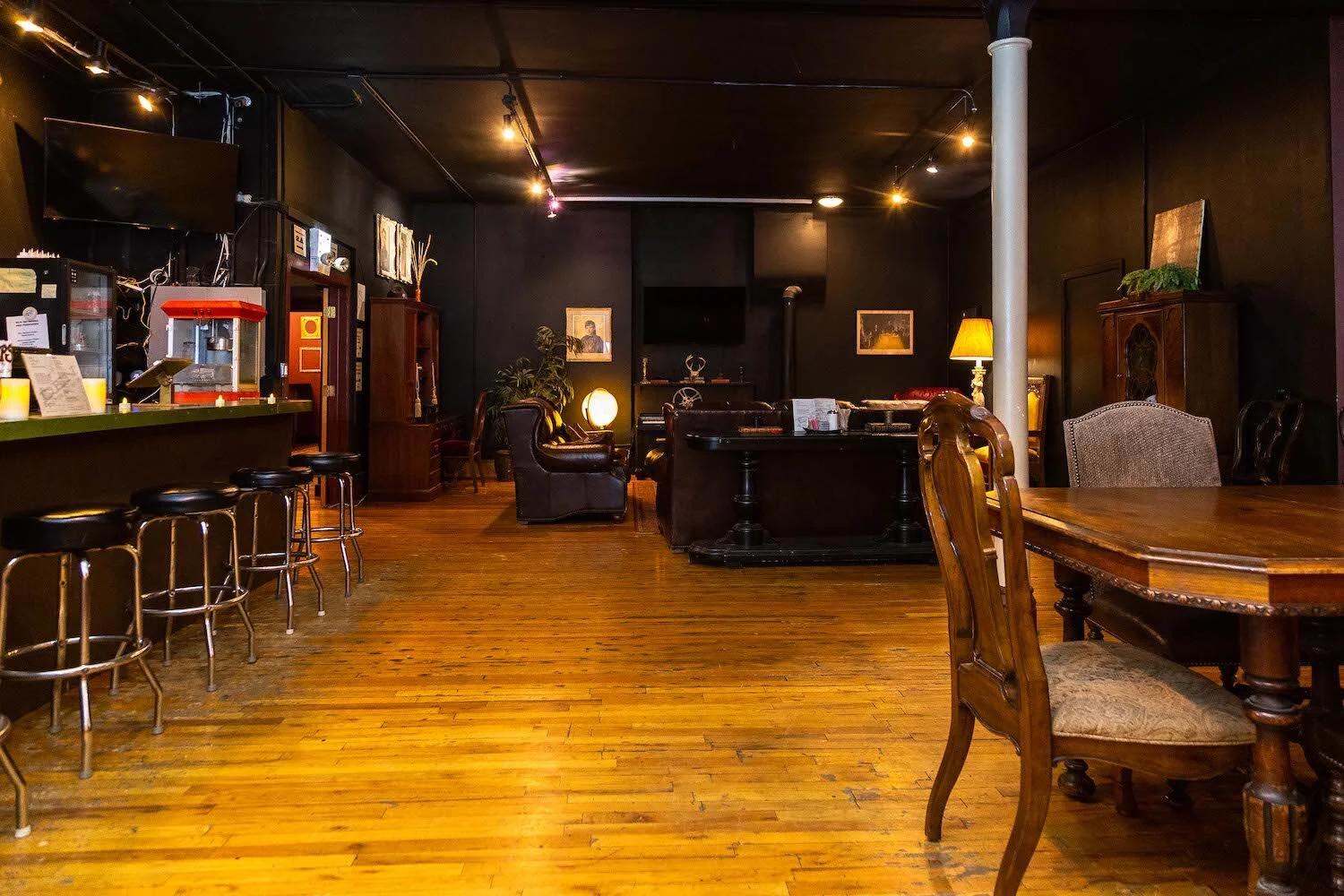 Common Areas — The Den Theatre