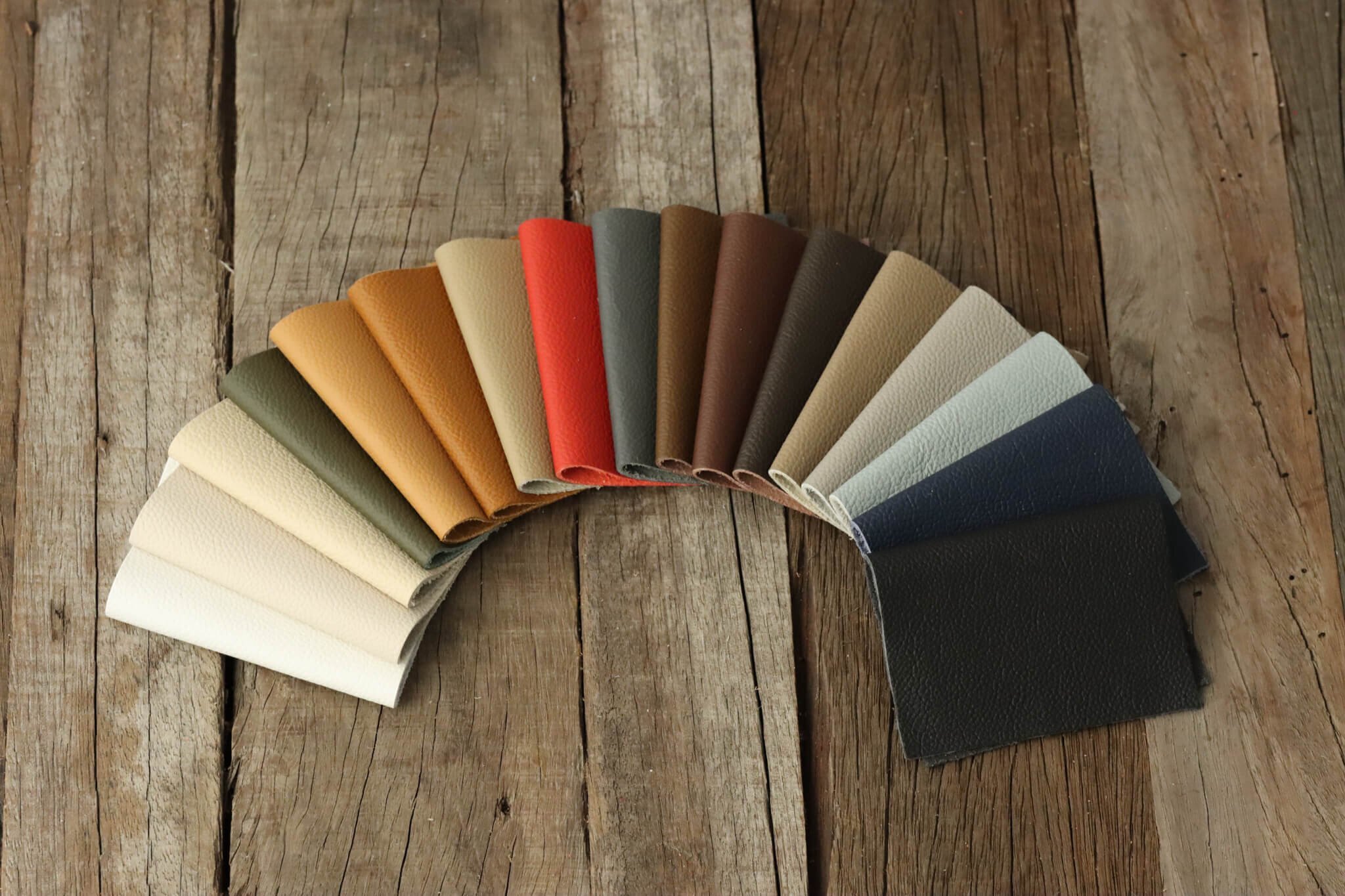 Arazzo Panhandle Upholstery Leather (Whole Hide) | The Tannery Row ...