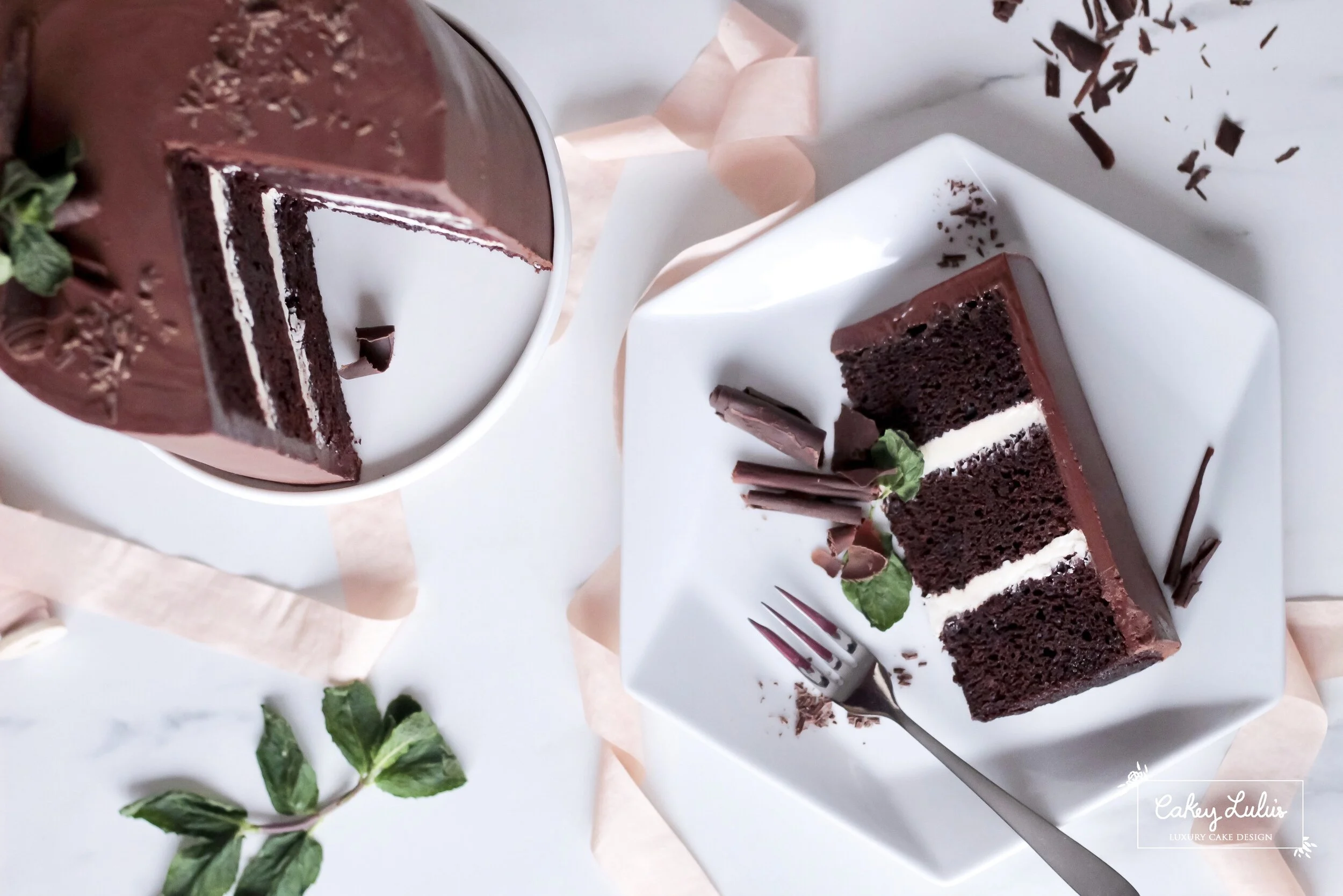 Cakey Lulu's: Luxury Wedding Cakes Dorset, Hampshire, London and beyond