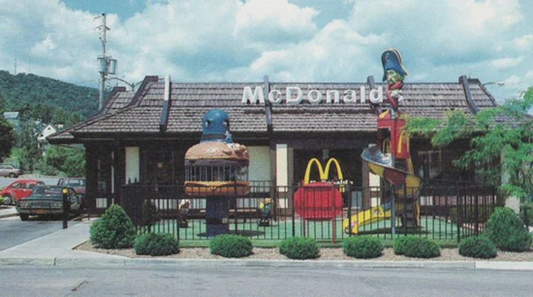 Googie: Architecture of the Space Age — Paleofuture