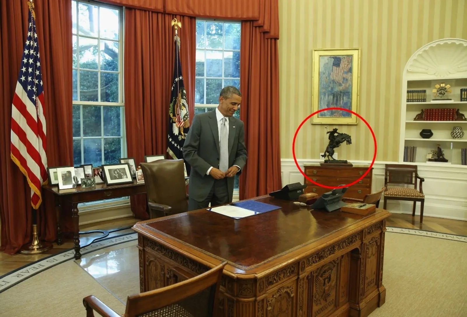 Trump Misidentifies Sculpture in Oval Office While Saying Statues Help ...