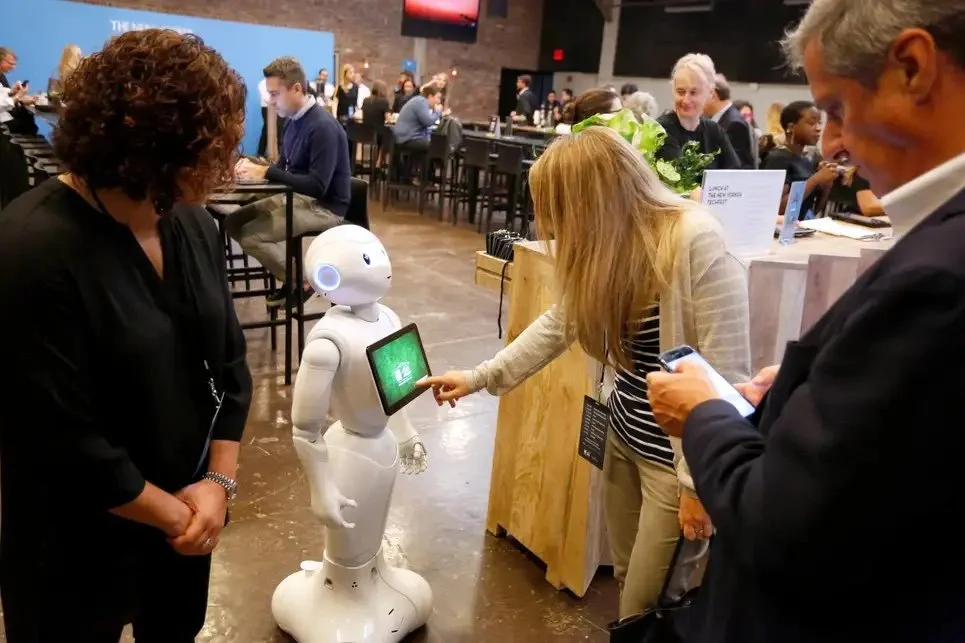 RIP Pepper the Robot (2014-2020) — Paleofuture