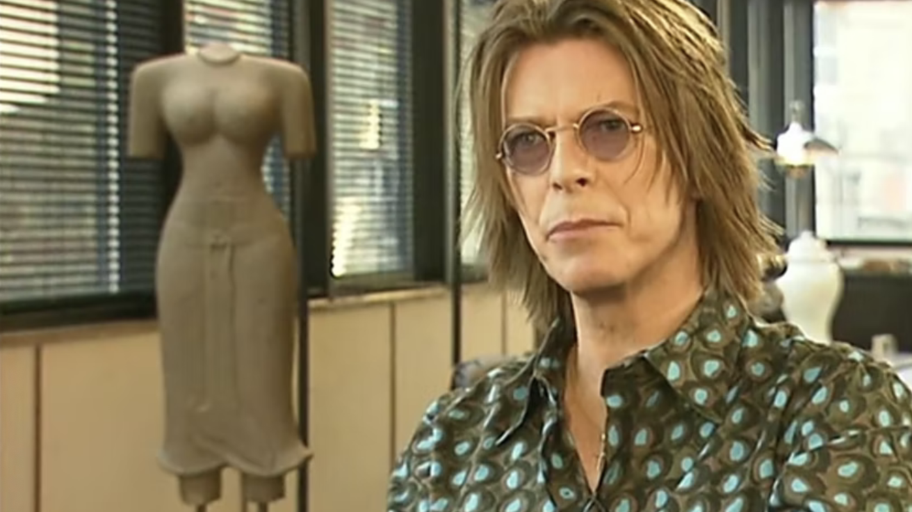 Watching David Bowie Argue With an Interviewer About the Future of the ...