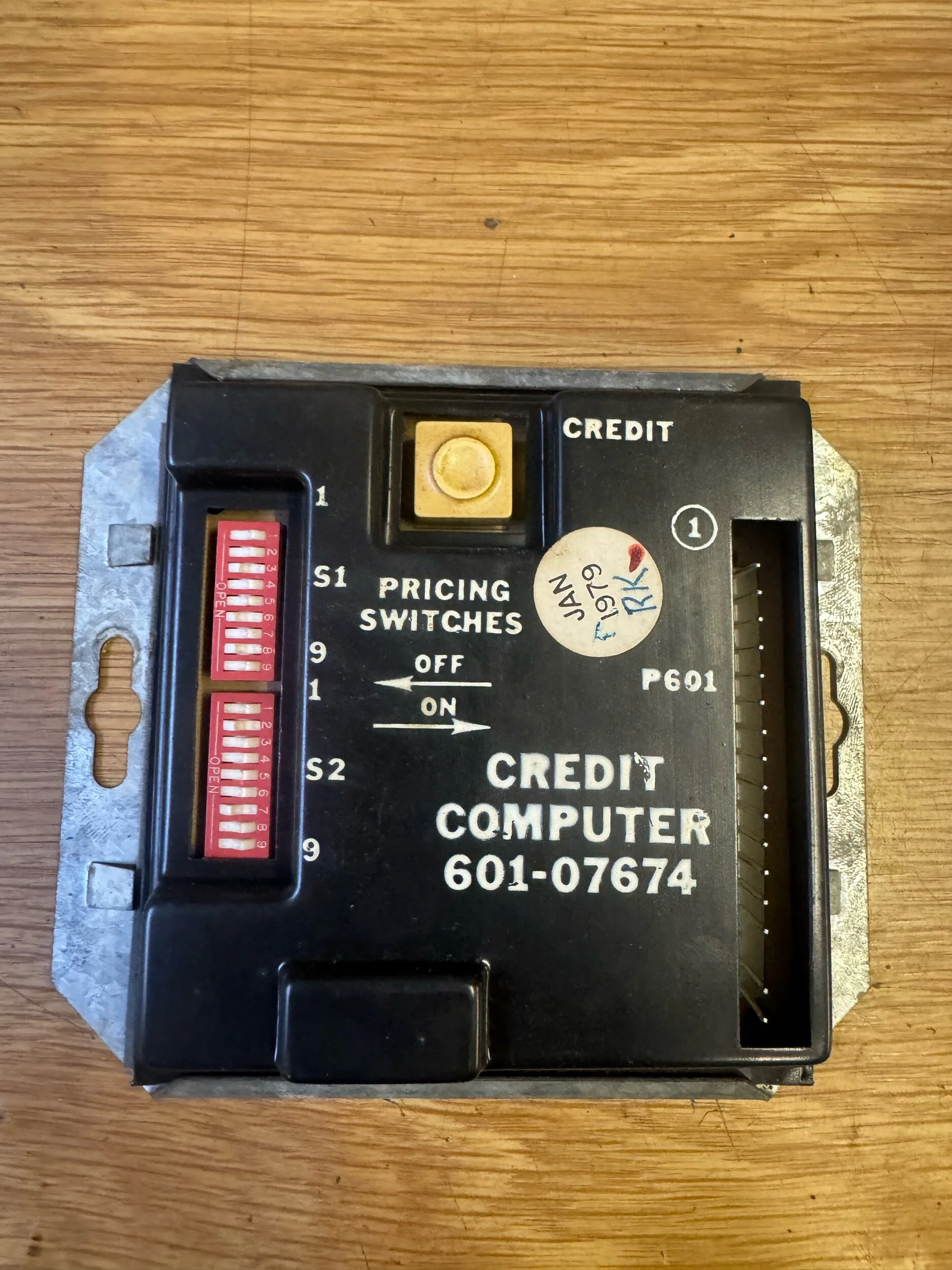 Rowe Ami R81 button bank & display panel — Coin-Op King