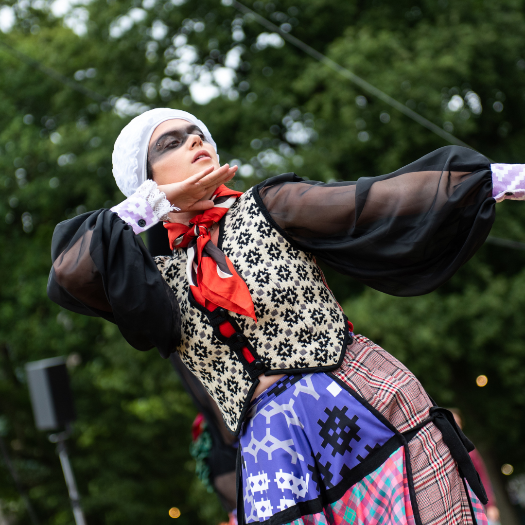 Glanio yn Llandrindod: Meet the Dancers! — Impelo