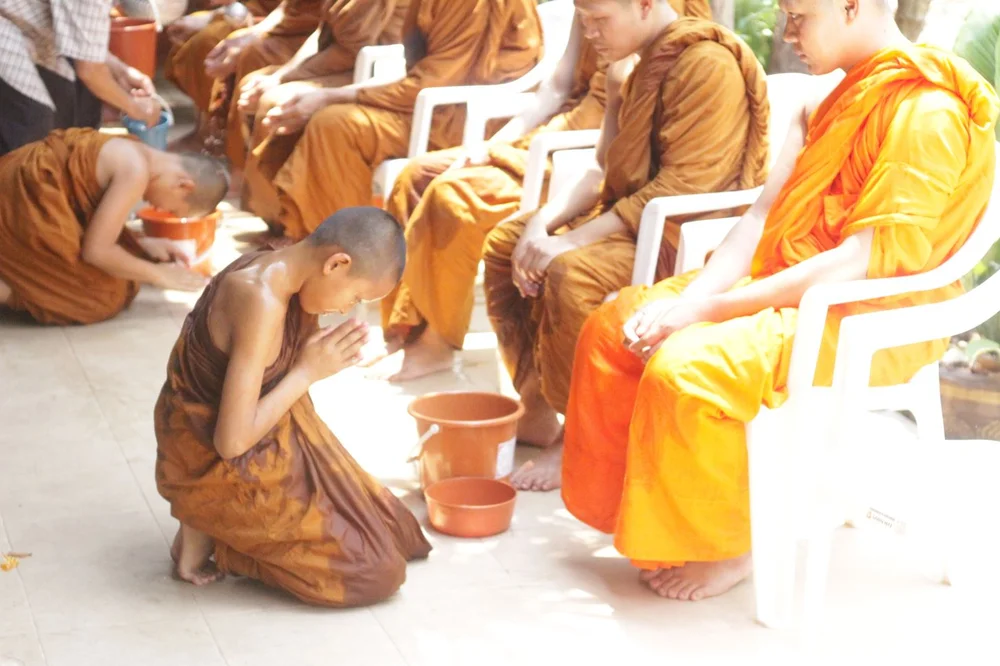 WAI-GREETING — Chiang Rai Exposure