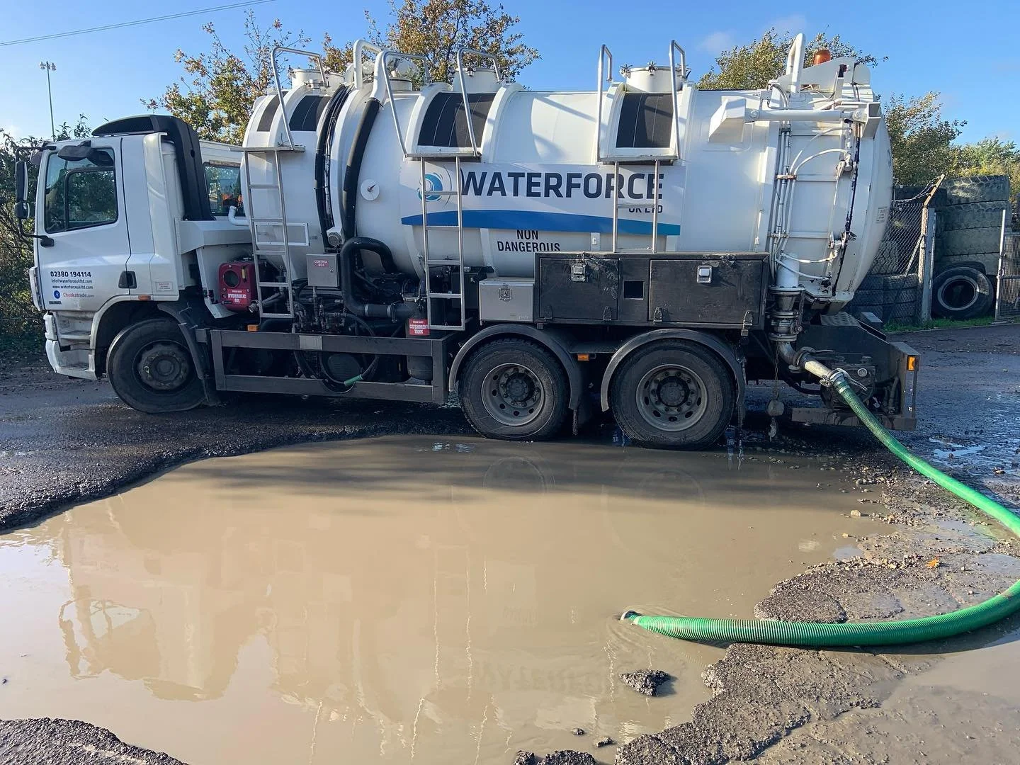 Efficient waste tanker services for septic tanks, cesspits, and ...