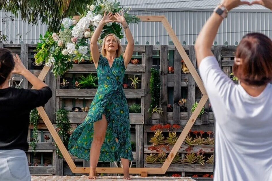 Nicole Lee Qigong | Modern + Classical Qigong