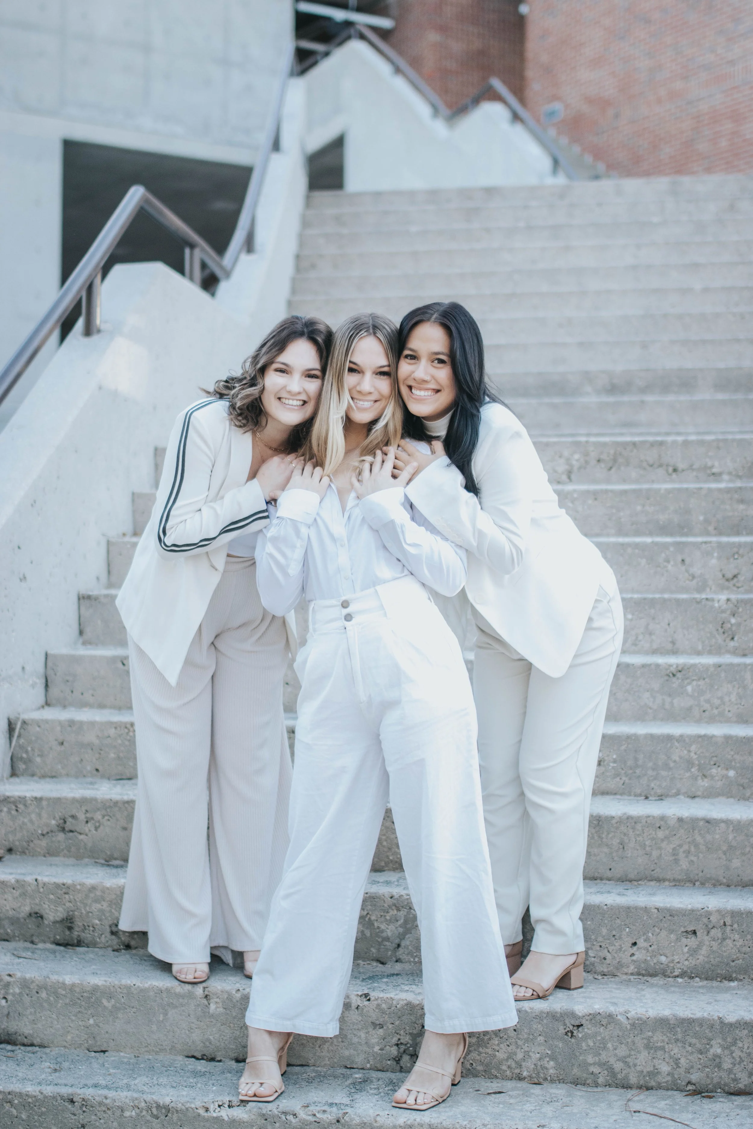 OFFICERS — UF Alpha Chi Omega