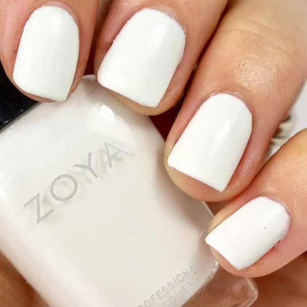 Zoya Snow White