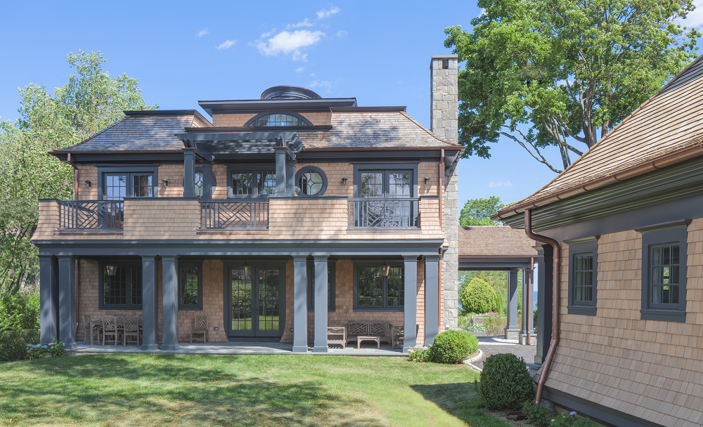 Coastal Shingle Homes – Ideal Aesthetic for Your Vacation Home