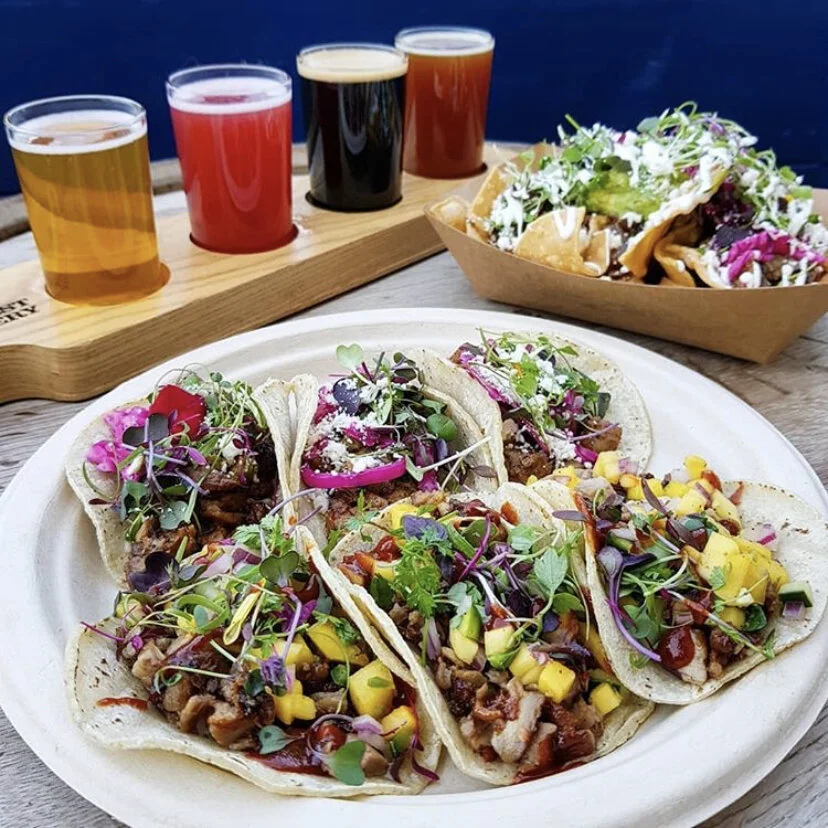 LOCATION — Frank Grizzly's