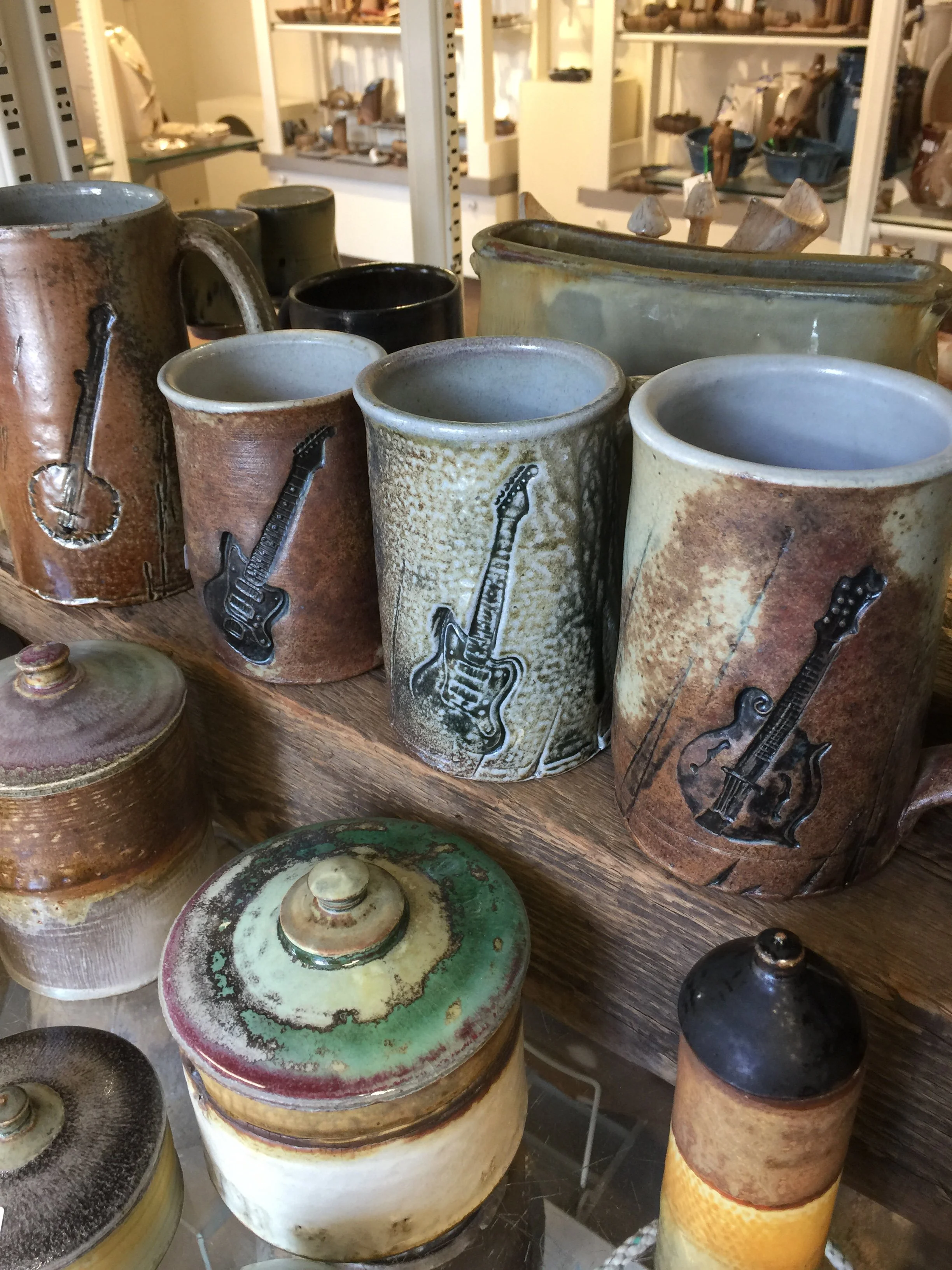 MAINE POTTERS MARKET