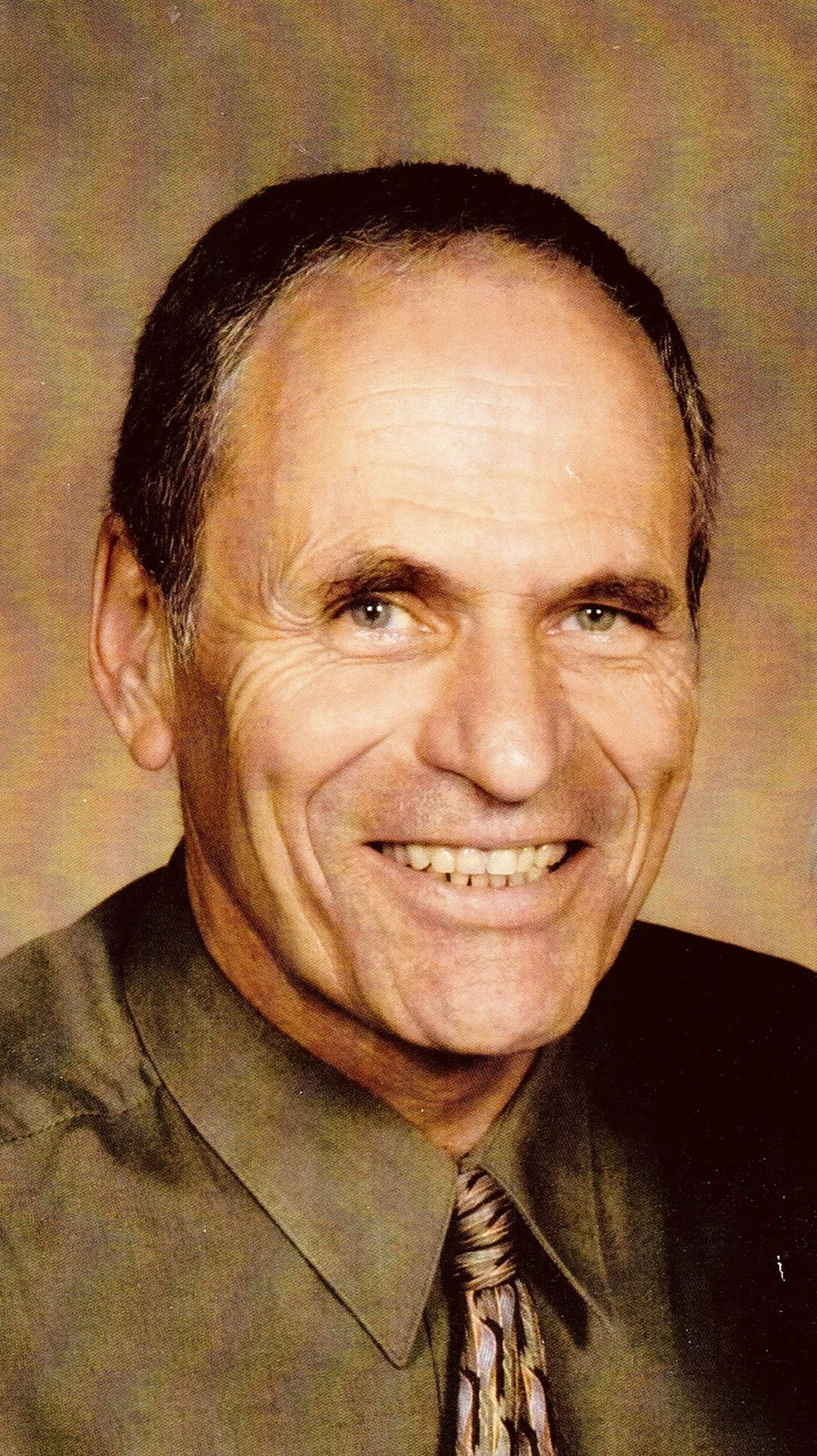 Robert Laurent Laferriere — Mitchell Funeral Home