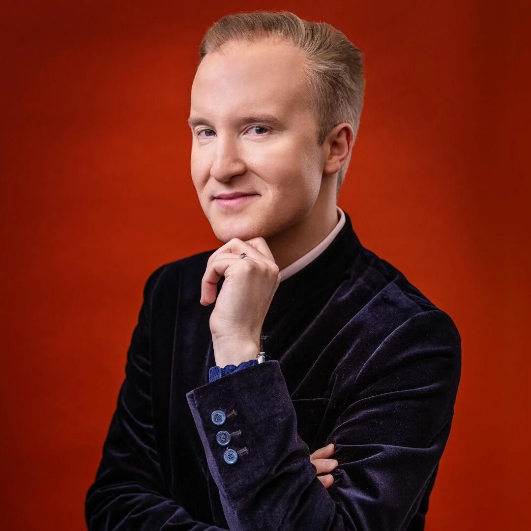 William Hanson | British Etiquette Coach & Author