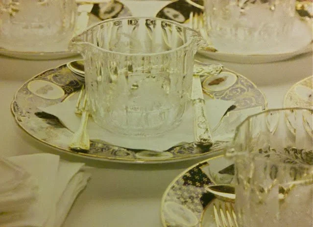 The Famous Finger Bowl Story Explained