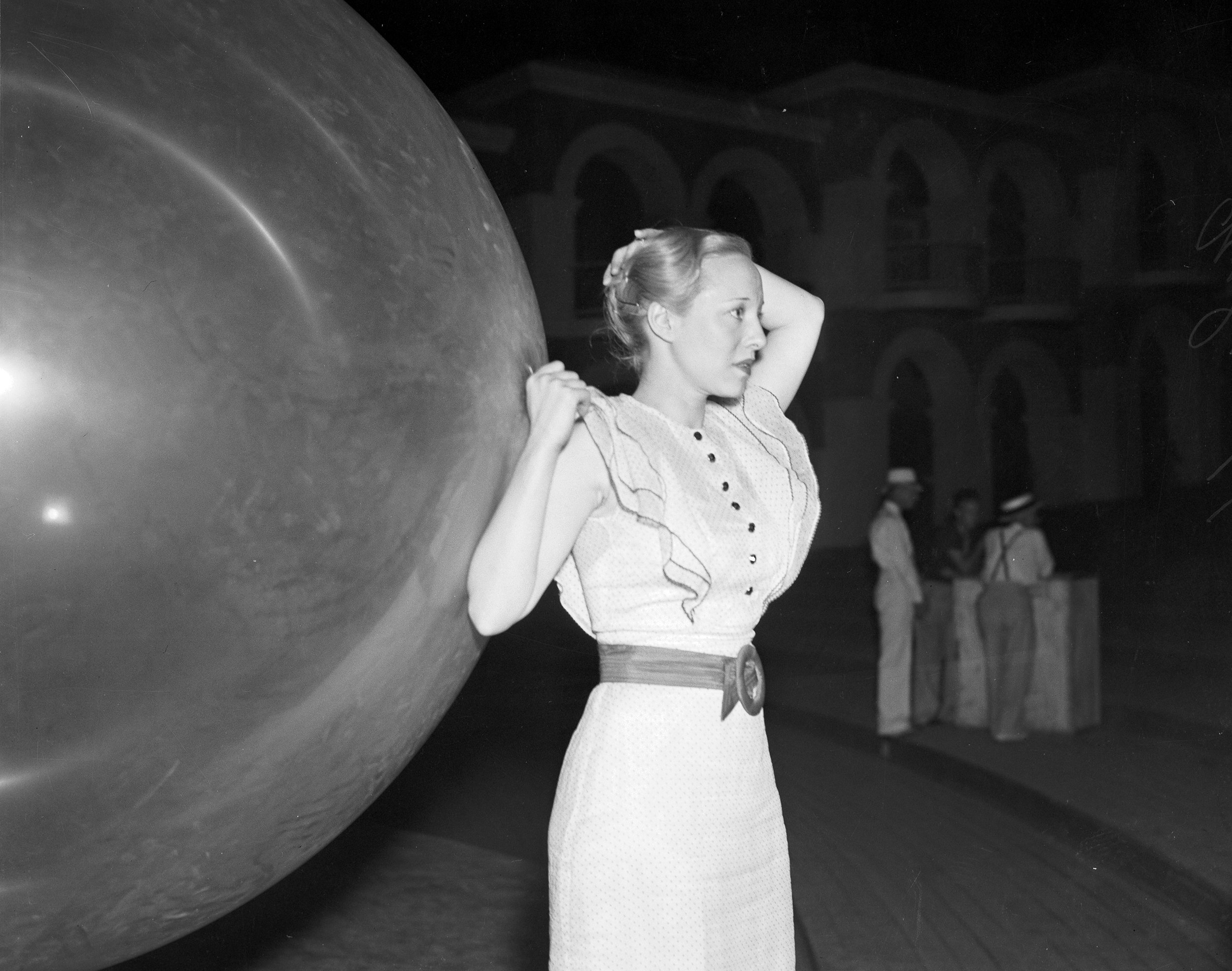 BACK BY POPULAR DEMAND: Hit play about Amon Carter has come back to the ...