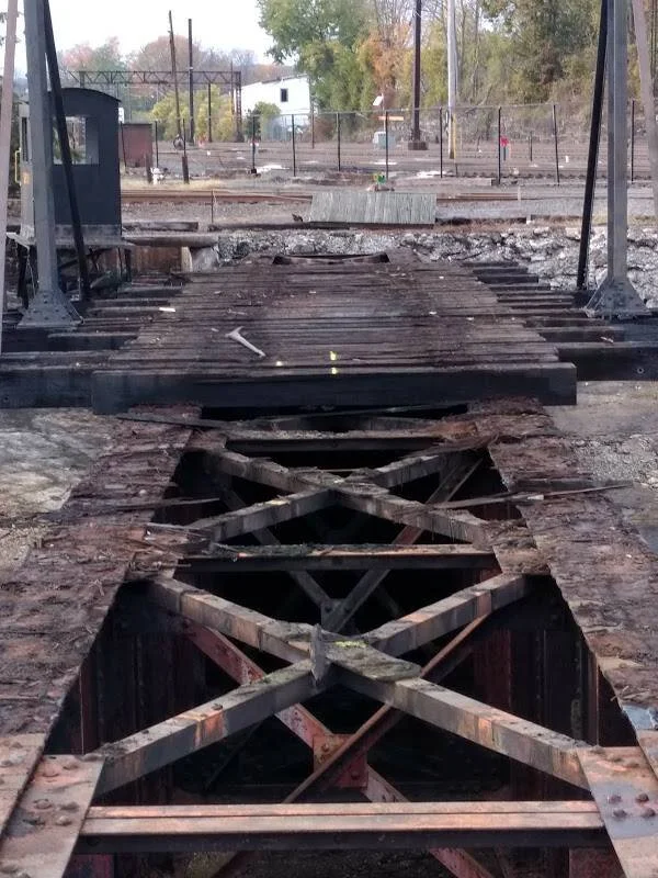 Turntable — Danbury Railway Museum