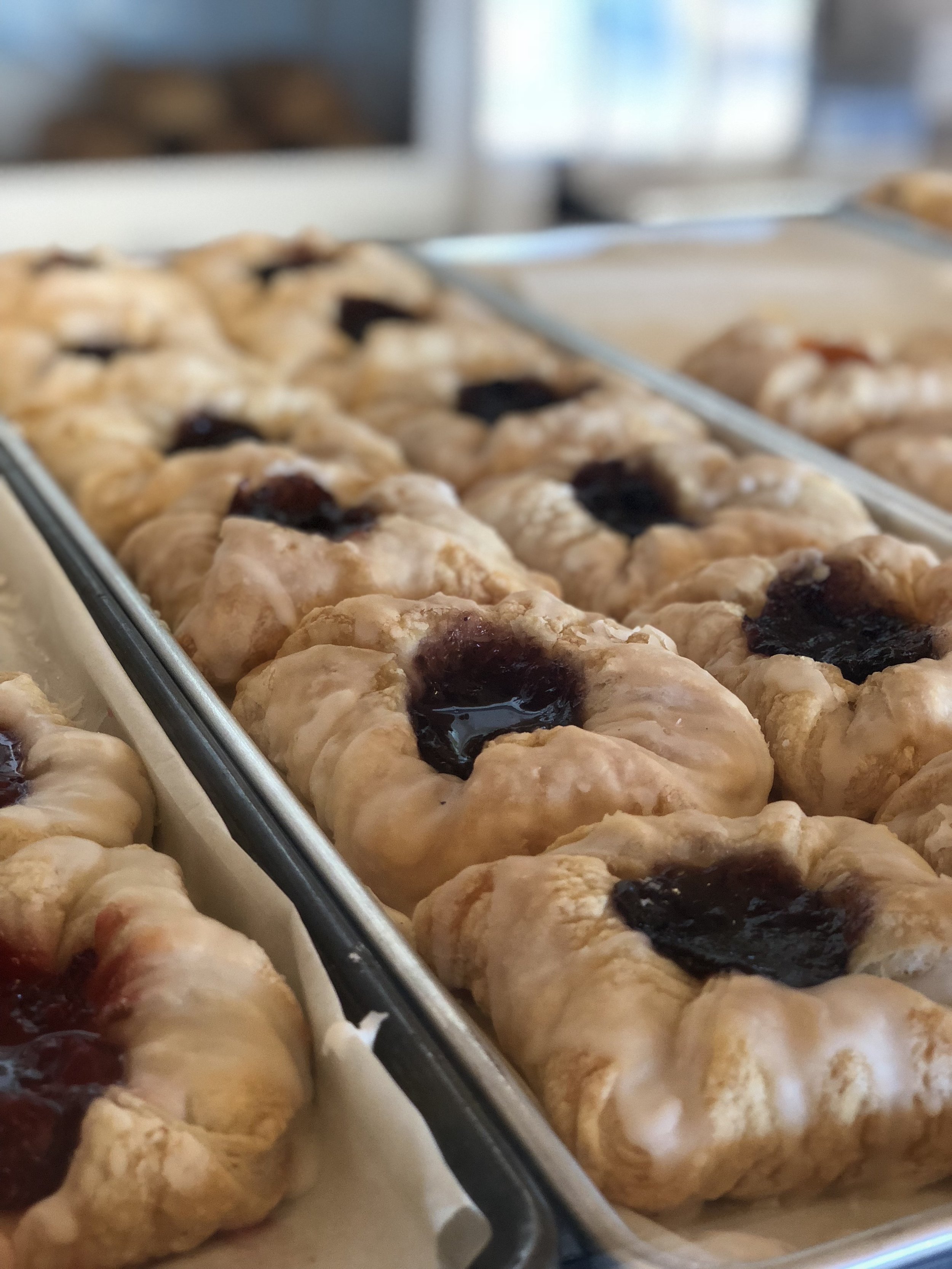 Luisa's Harbert Swedish Bakery & Market