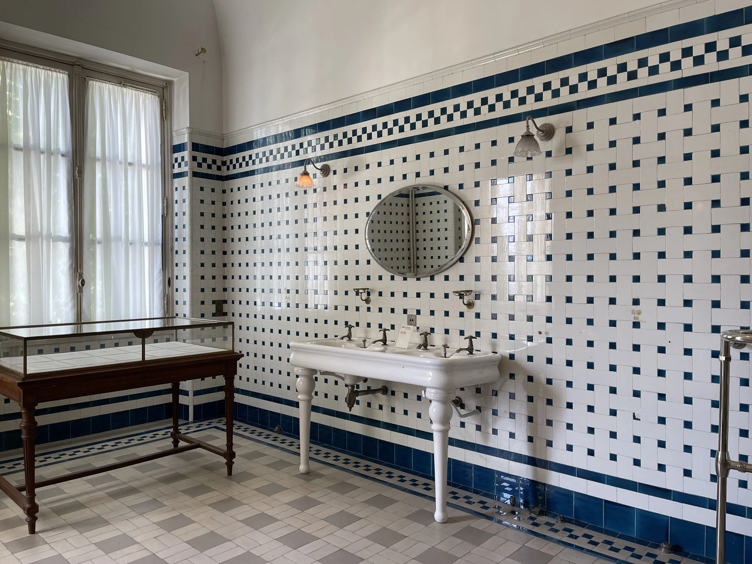 Part 2: Classic Design Traits from Bathrooms Built in the Early 1900s ...