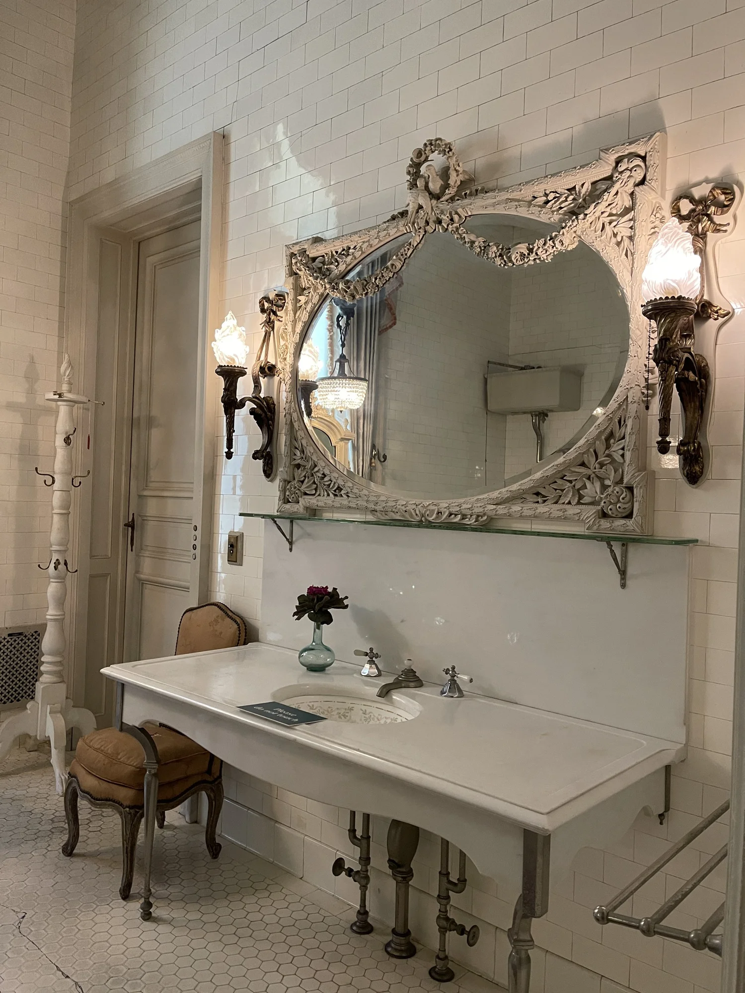 Part 2: Classic Design Traits from Bathrooms Built in the Early 1900s ...