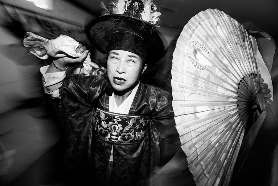 In the Shadows of Spirits: The Mystery of Korean Shamans — MAGAZINE