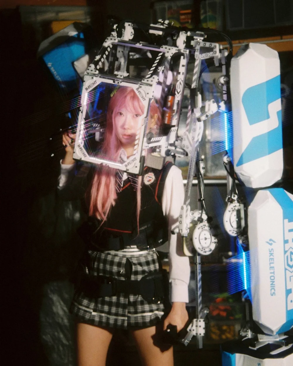 MEET ARTIST EZ: A MECHA DOLL BROUGHT TO LIFE — MAGAZINE