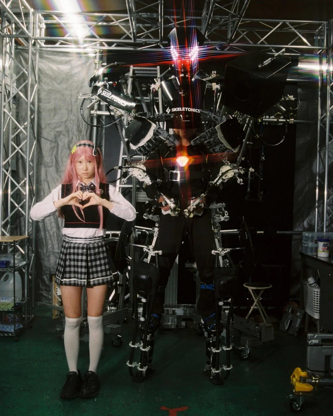MEET ARTIST EZ: A MECHA DOLL BROUGHT TO LIFE — MAGAZINE