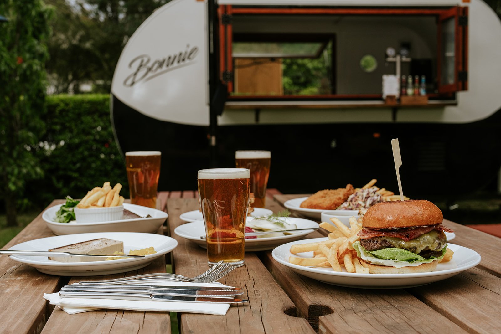 DINE — Bundanoon Hotel