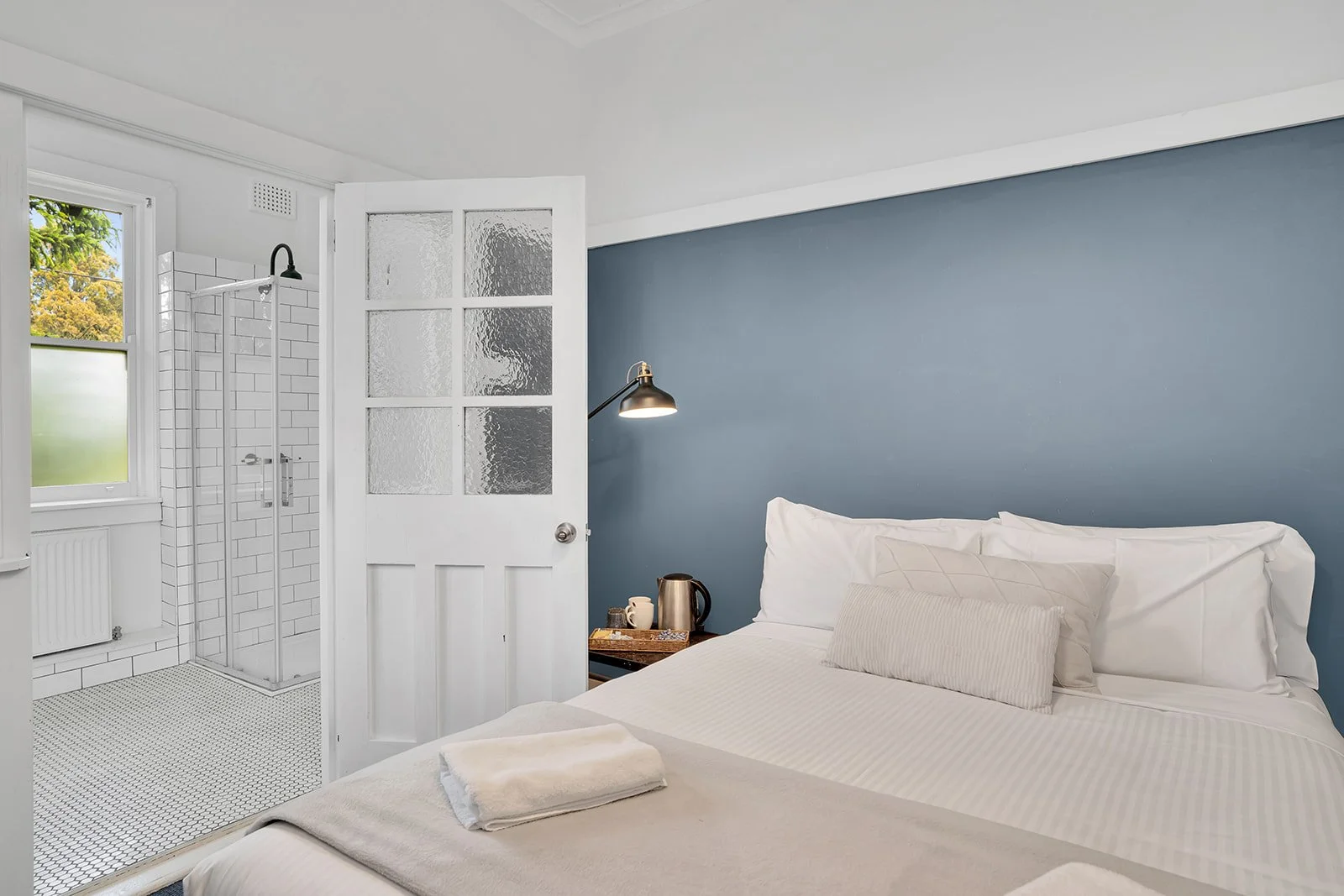 STAY — Bundanoon Hotel