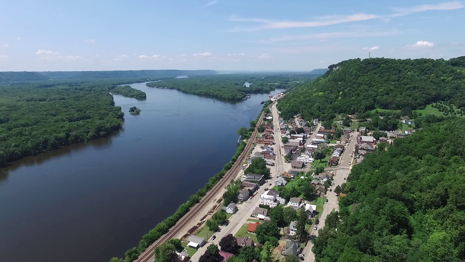 Hawks View Cottages and Lodges
