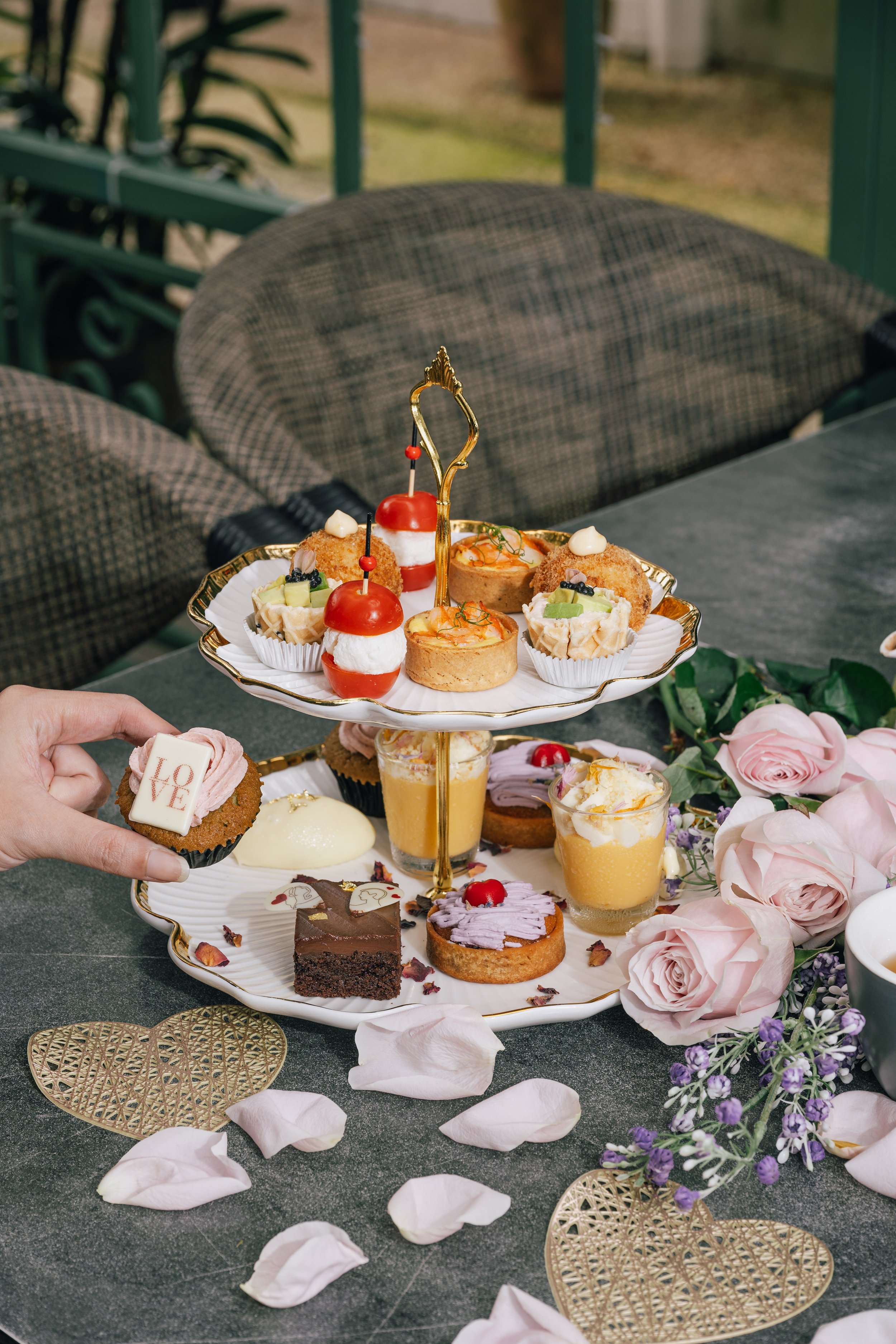 Pet-Friendly Floral Café at Sentosa Singapore – Wildseed Cafe