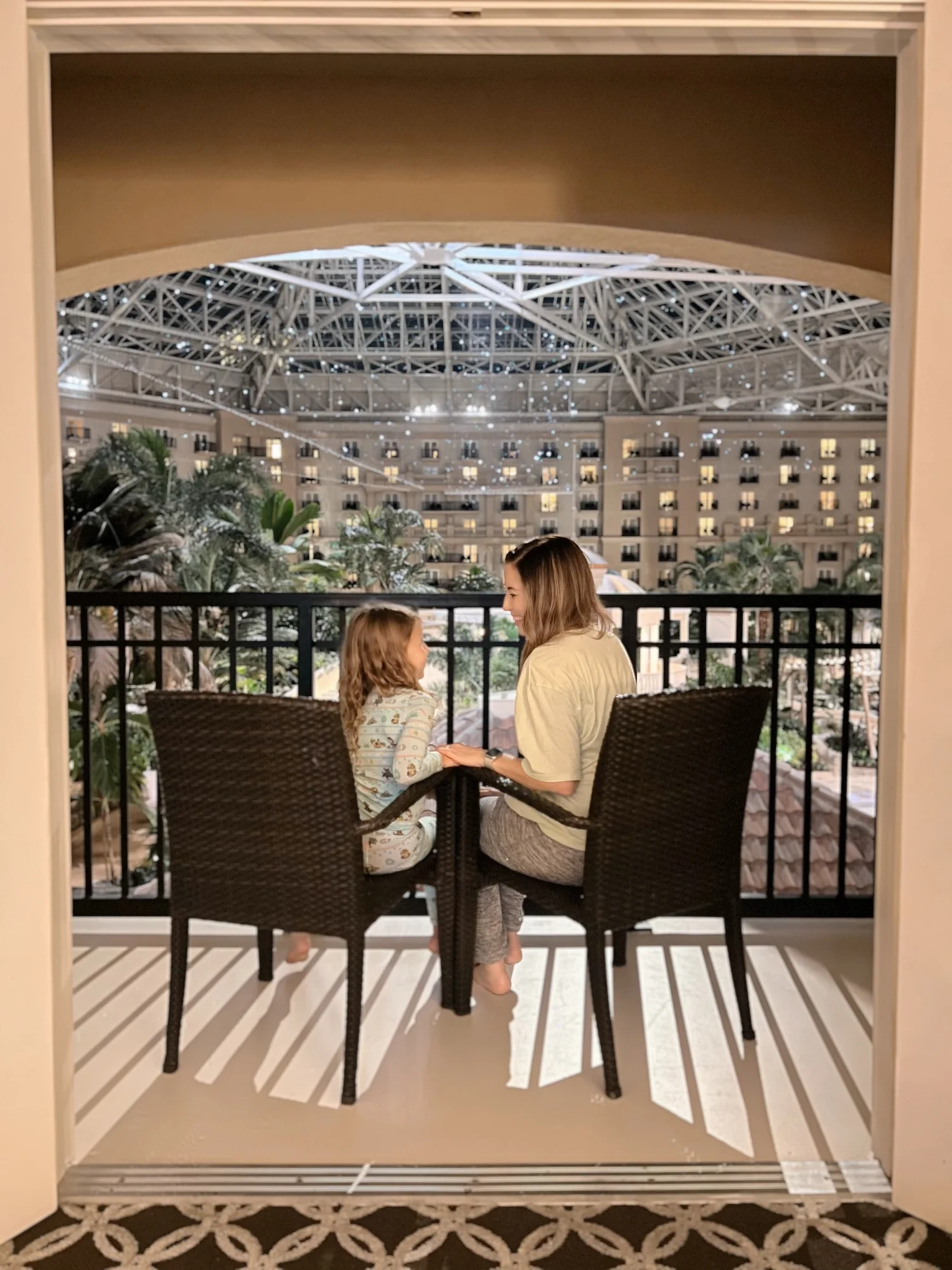 Hosted: Gaylord Palms Resort & Convention Center "Spring It On" event — The Occupational Mom