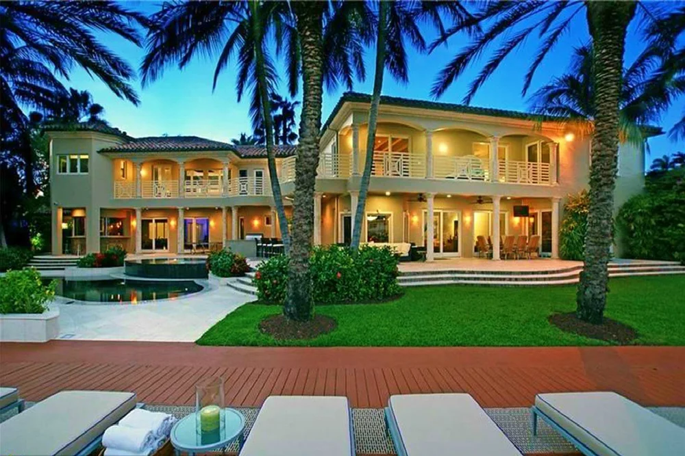 Luxuri Houses Gallery — Luxuri Management