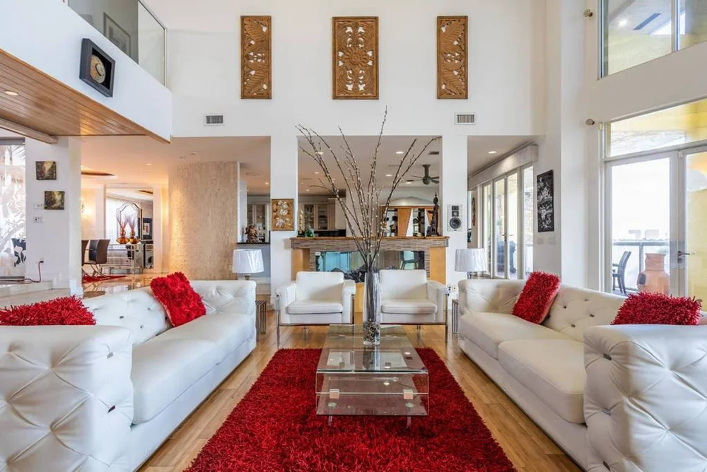 Luxuri Houses Gallery — Luxuri Management